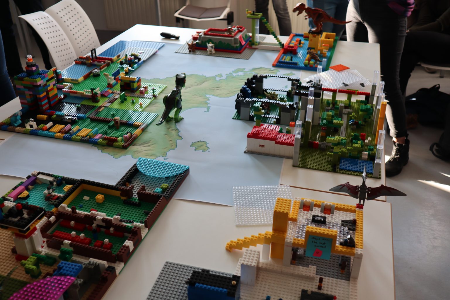 Jurassic Lego Scrum – Game Innovation Lab